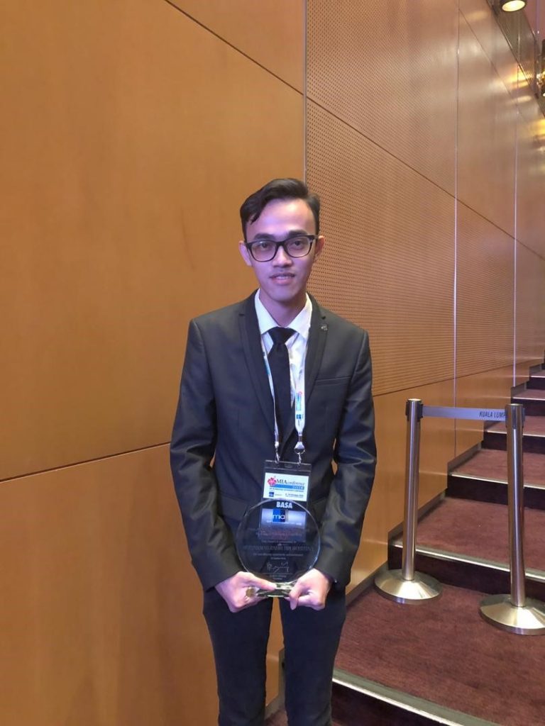 MMU Student Wins the MIA Best Accounting Student Award 2018 ...