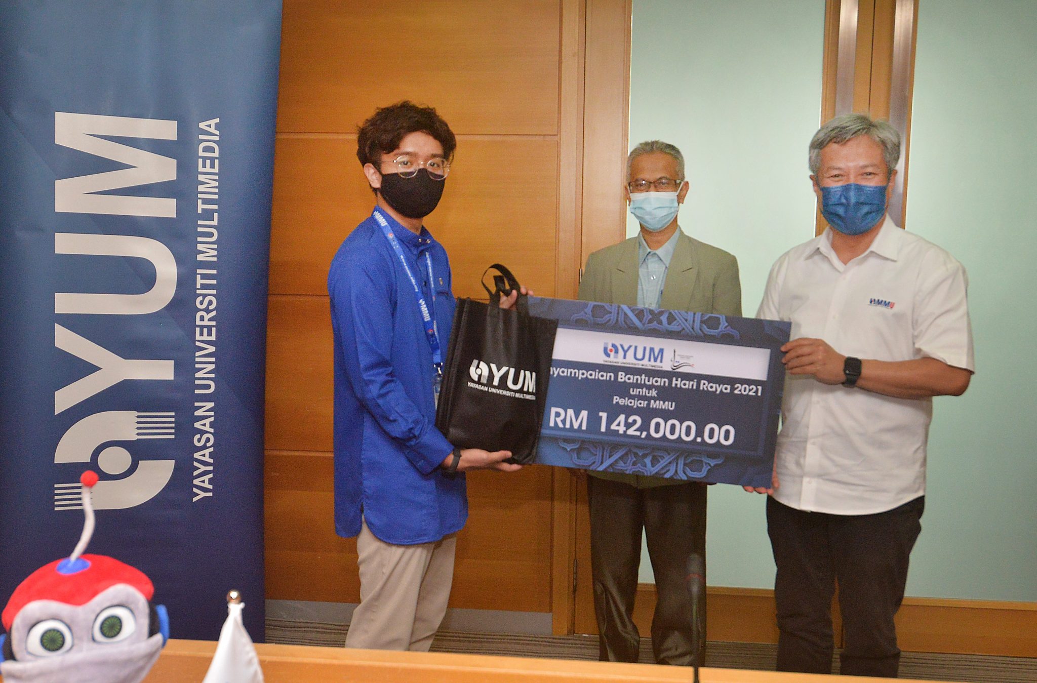 YUM Presents Financial Aid for Hari Raya Aidilfitri Celebration ...