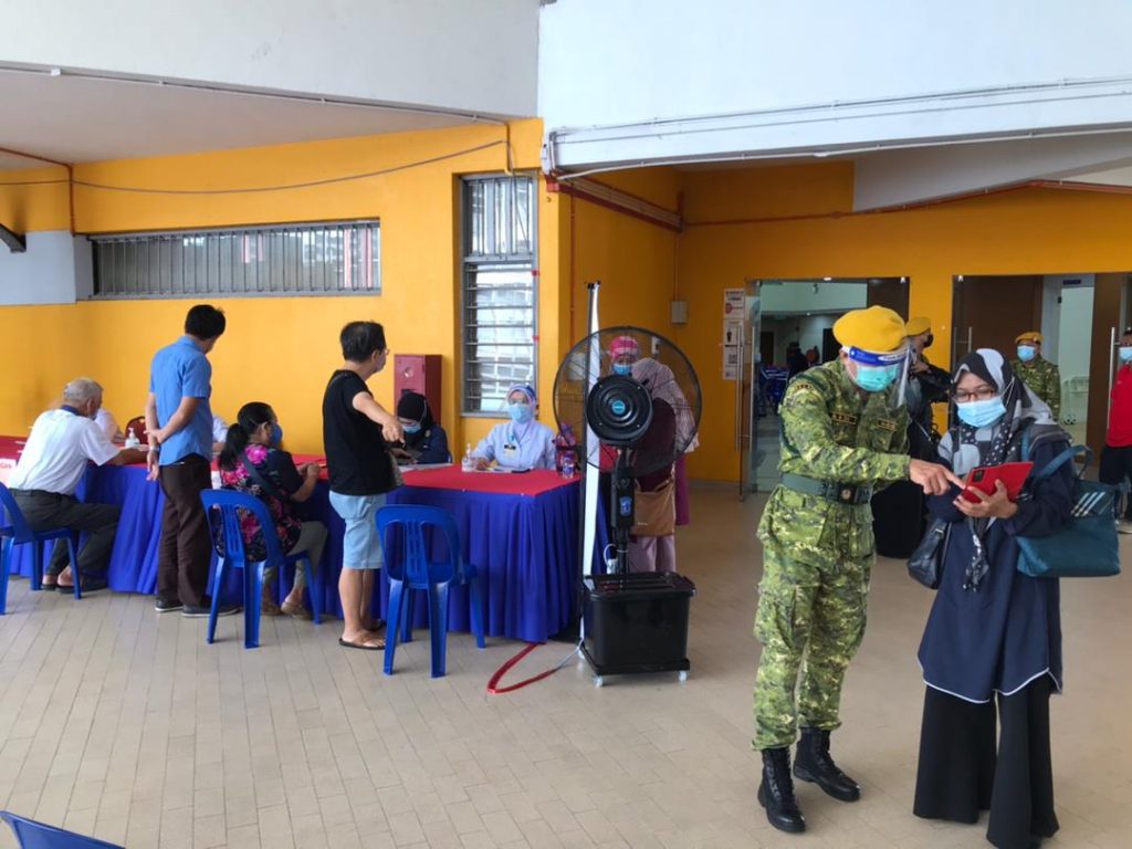 MMU Serves as One of the Vaccination Centres in Melaka - Multimedia ...