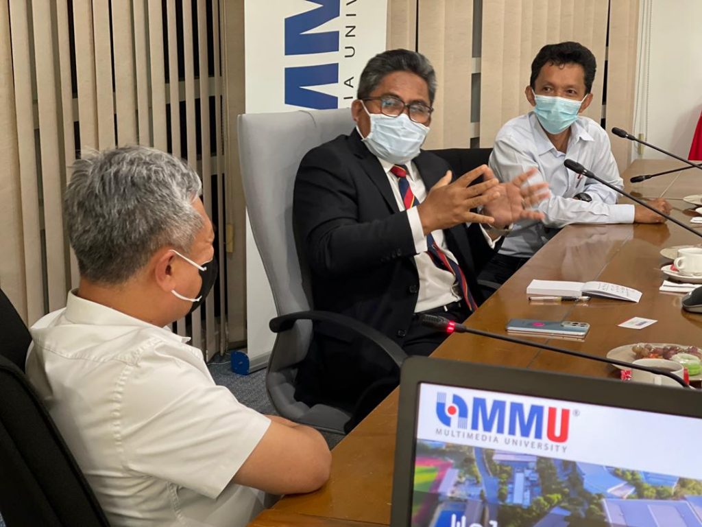 Melaka State Secretary Visits Melaka Campus - Multimedia University