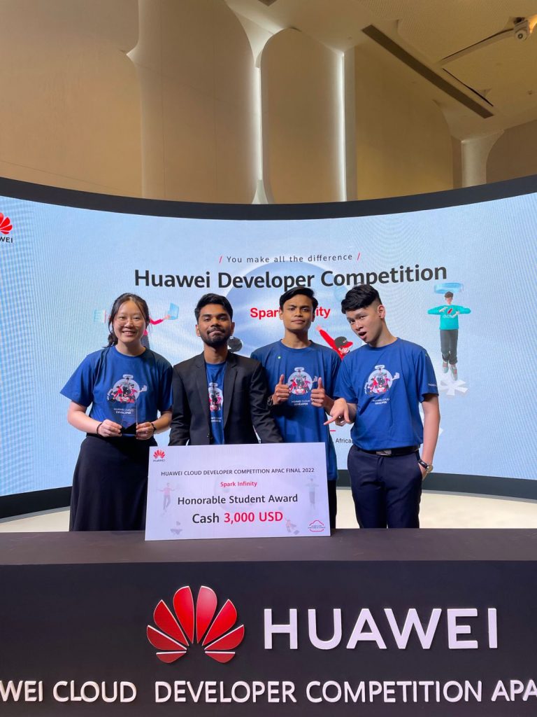 MMU Team Clinches the Honorable Student Award at Huawei Developer Competition, Asia Pacific ...